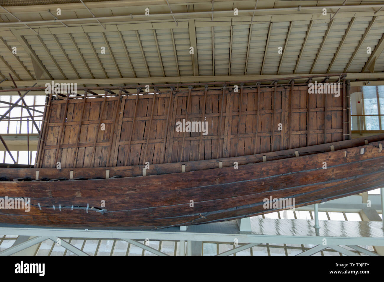 Solar barge hi-res stock photography and images - Alamy