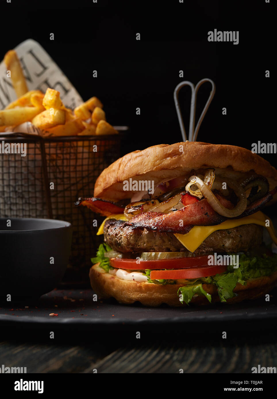 Burger icon hi-res stock photography and images - Alamy