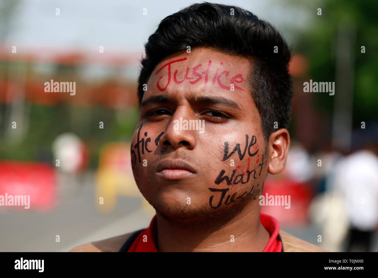 Bangladesh student protests hi-res stock photography and images - Alamy