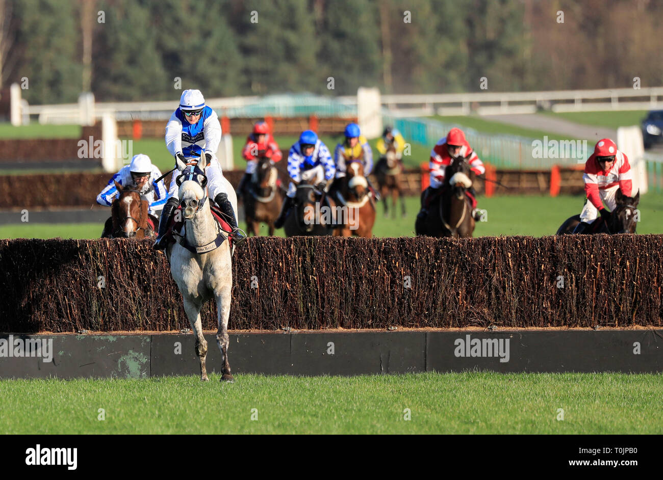 Haydock racecourse hi-res stock photography and images - Alamy