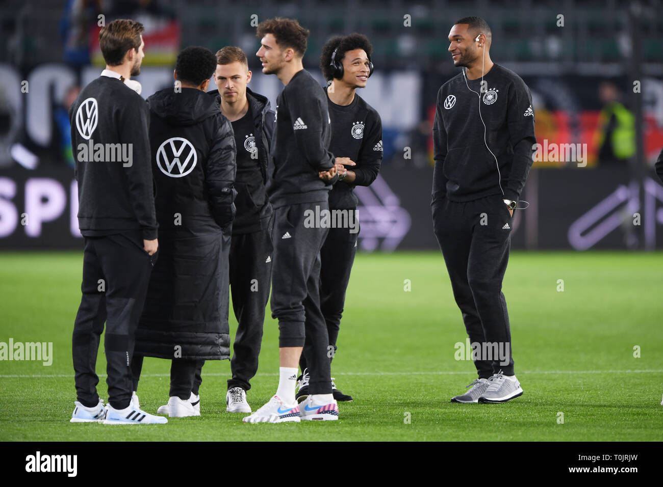 Leon goretzka sane hi-res stock photography and images - Alamy