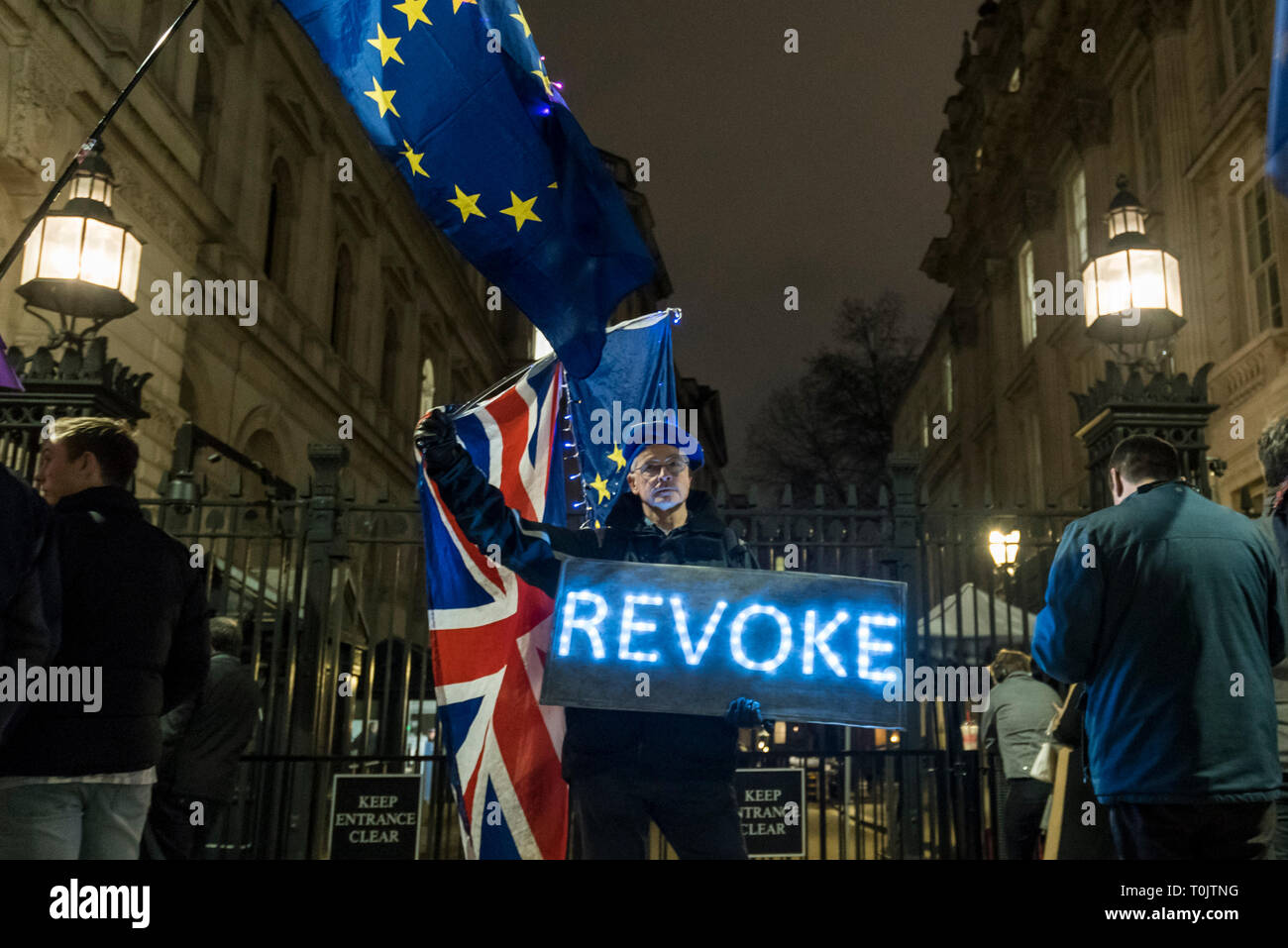 Number 10 downing street inside hi-res stock photography and images - Alamy