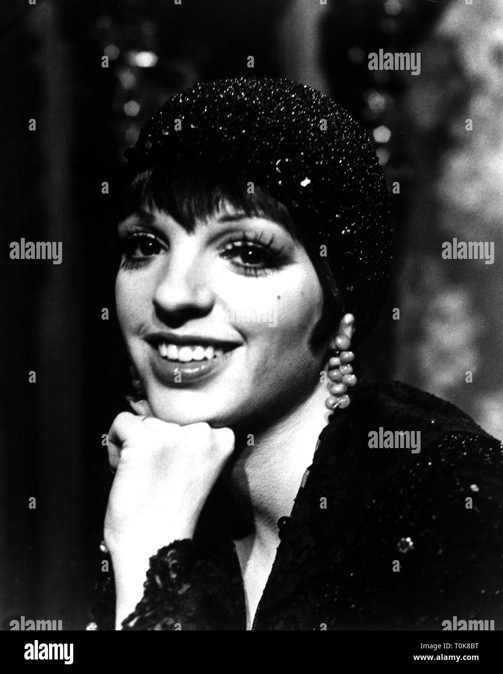 Cabaret movie hi-res stock photography and images - Alamy