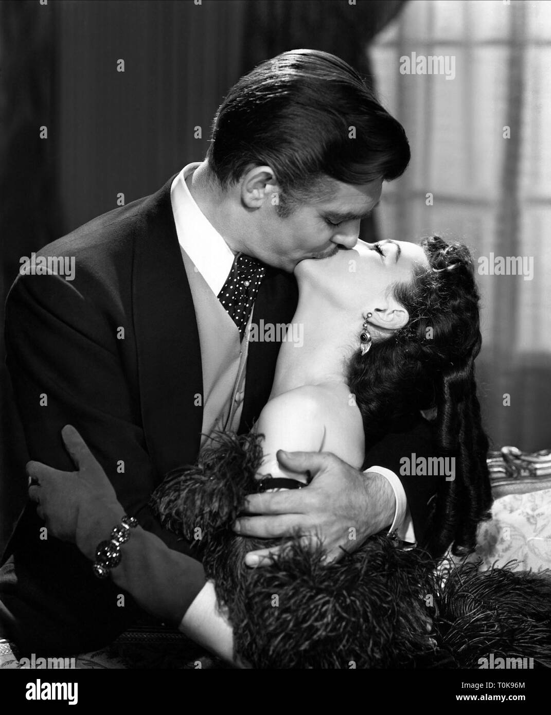 Clark gable gone with the wind hi-res stock photography and images - Alamy