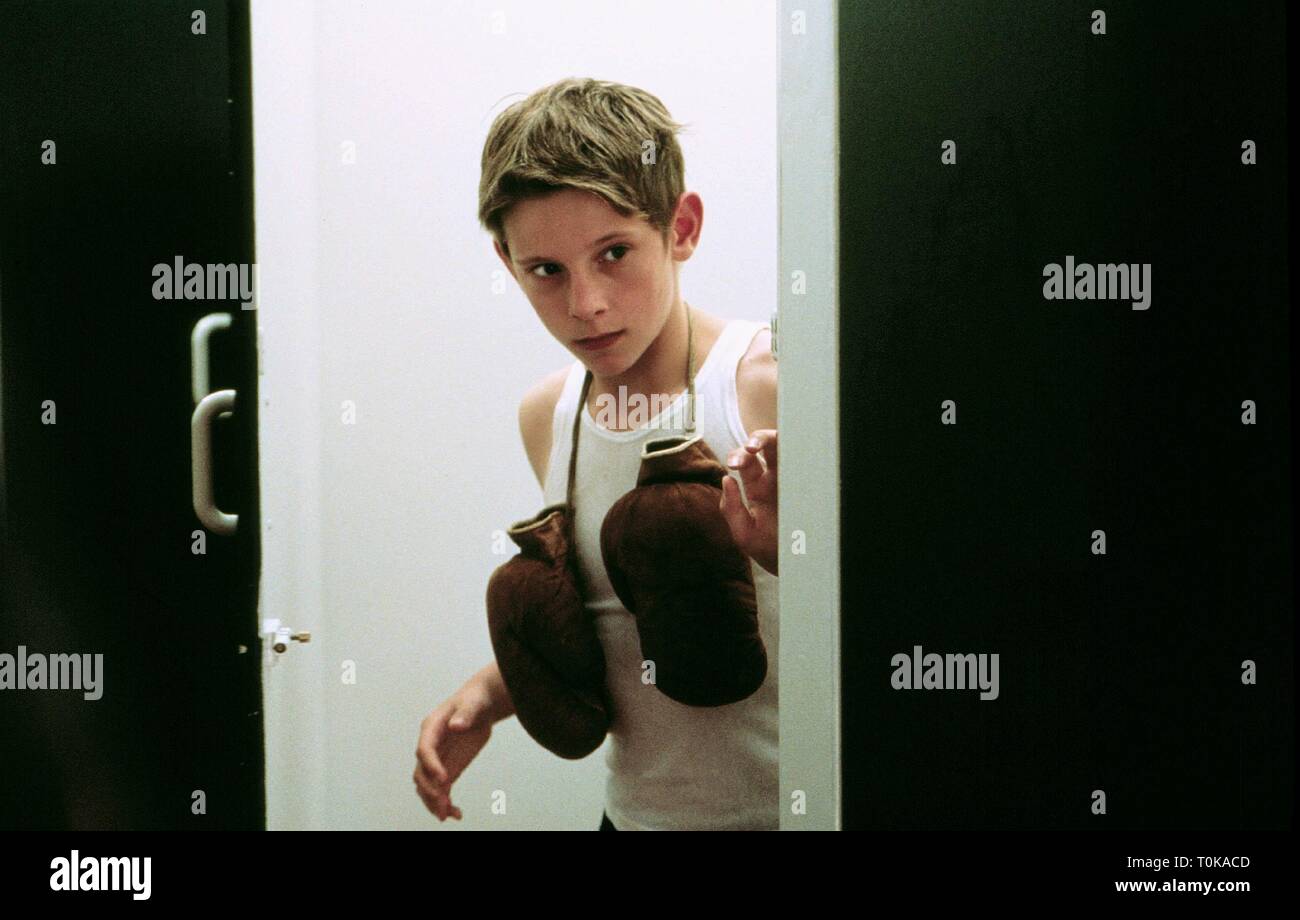 Billy Elliot Film High Resolution Stock Photography and Images - Alamy