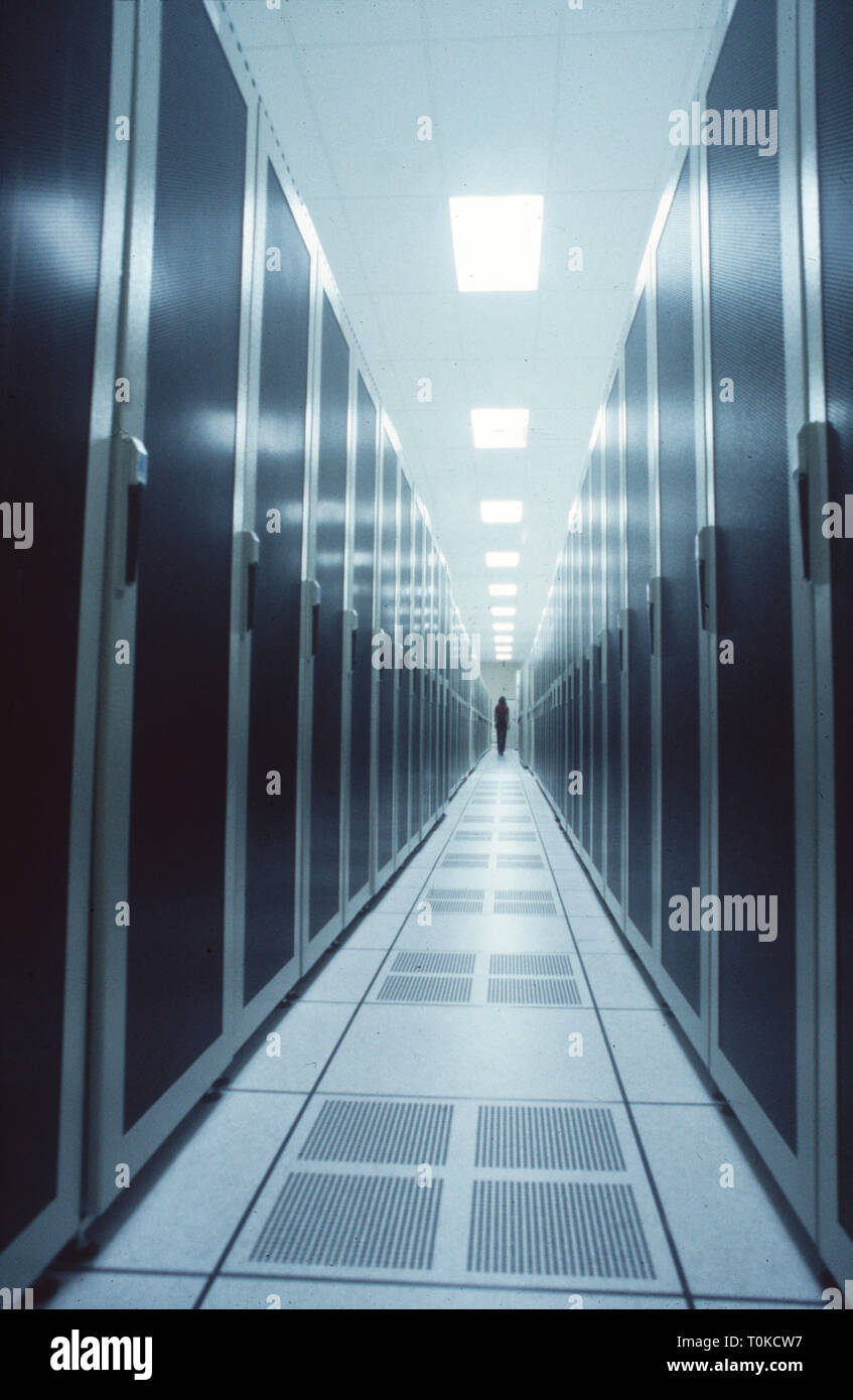 Data Storage server farm Stock Photo - Alamy