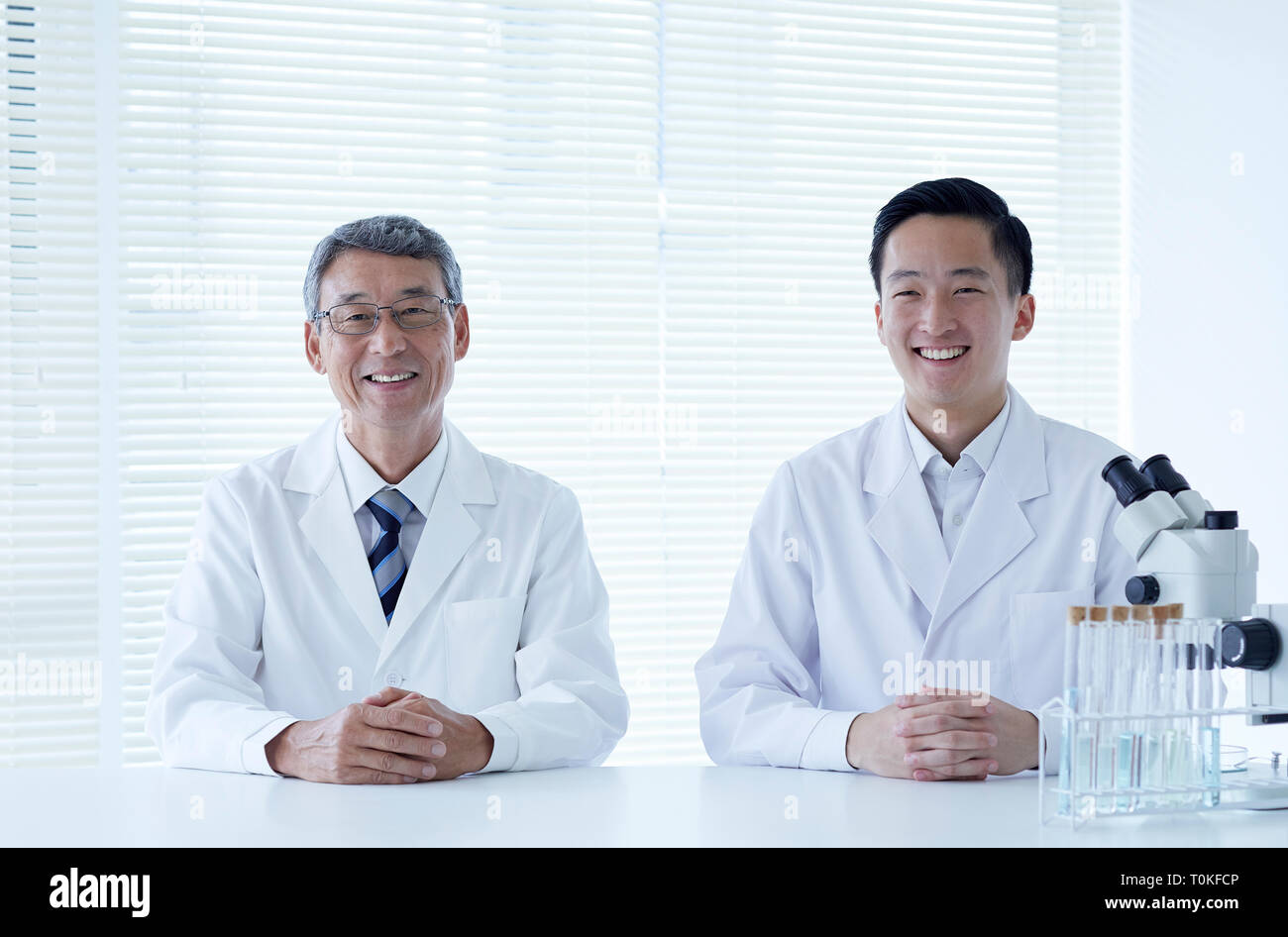 Japanese researchers in the lab Stock Photo - Alamy