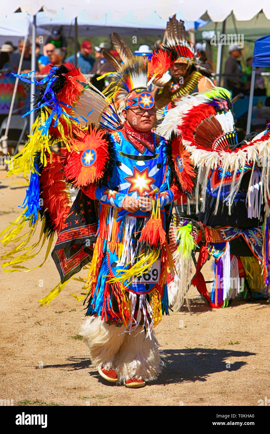Navajo warriors hi-res stock photography and images - Alamy