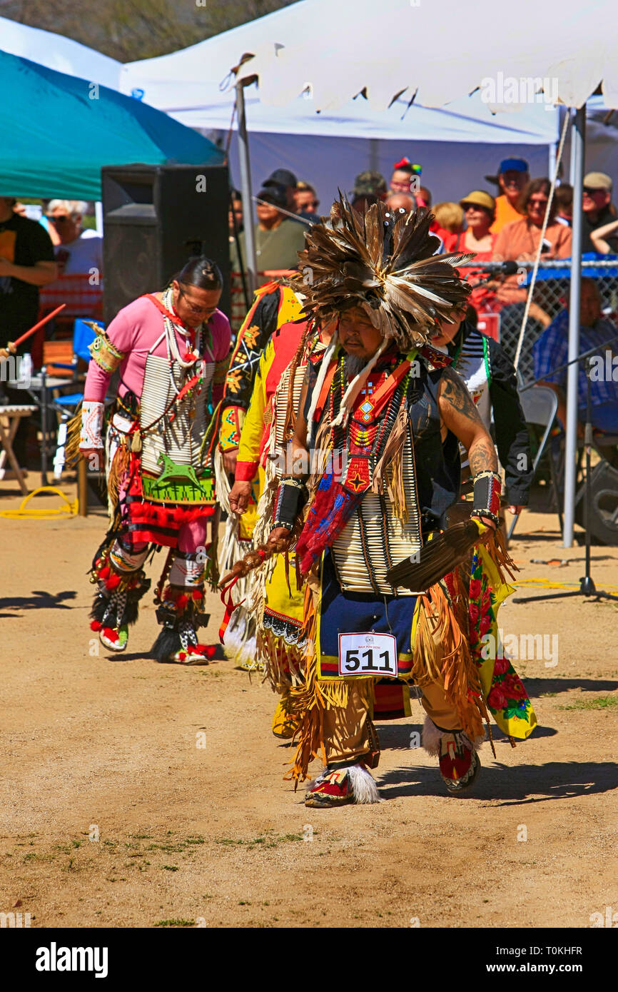 Navajo warriors hi-res stock photography and images - Alamy