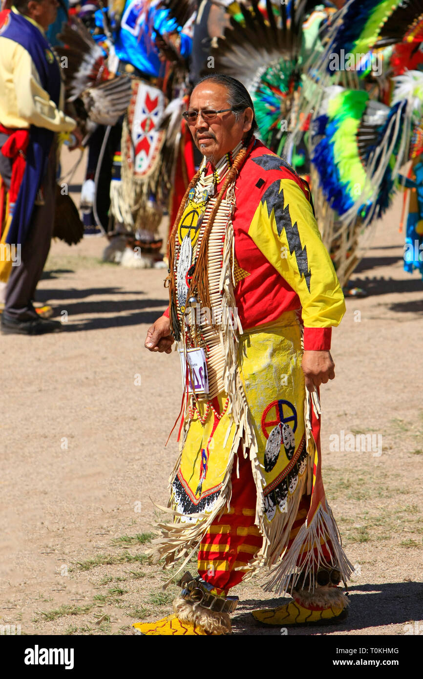 Navajo warriors hi-res stock photography and images - Alamy