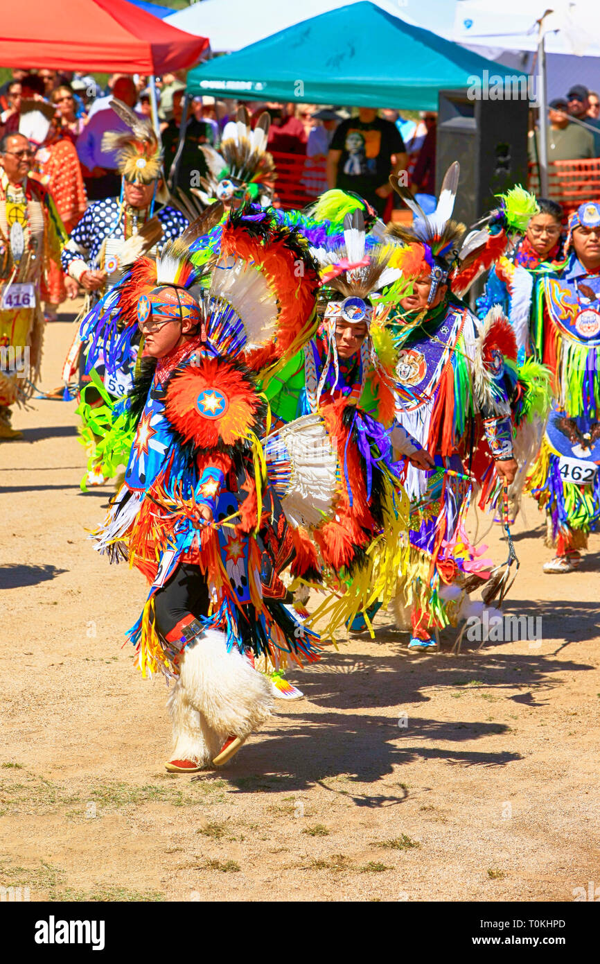 Usa Native American Dancing High Resolution Stock Photography and ...