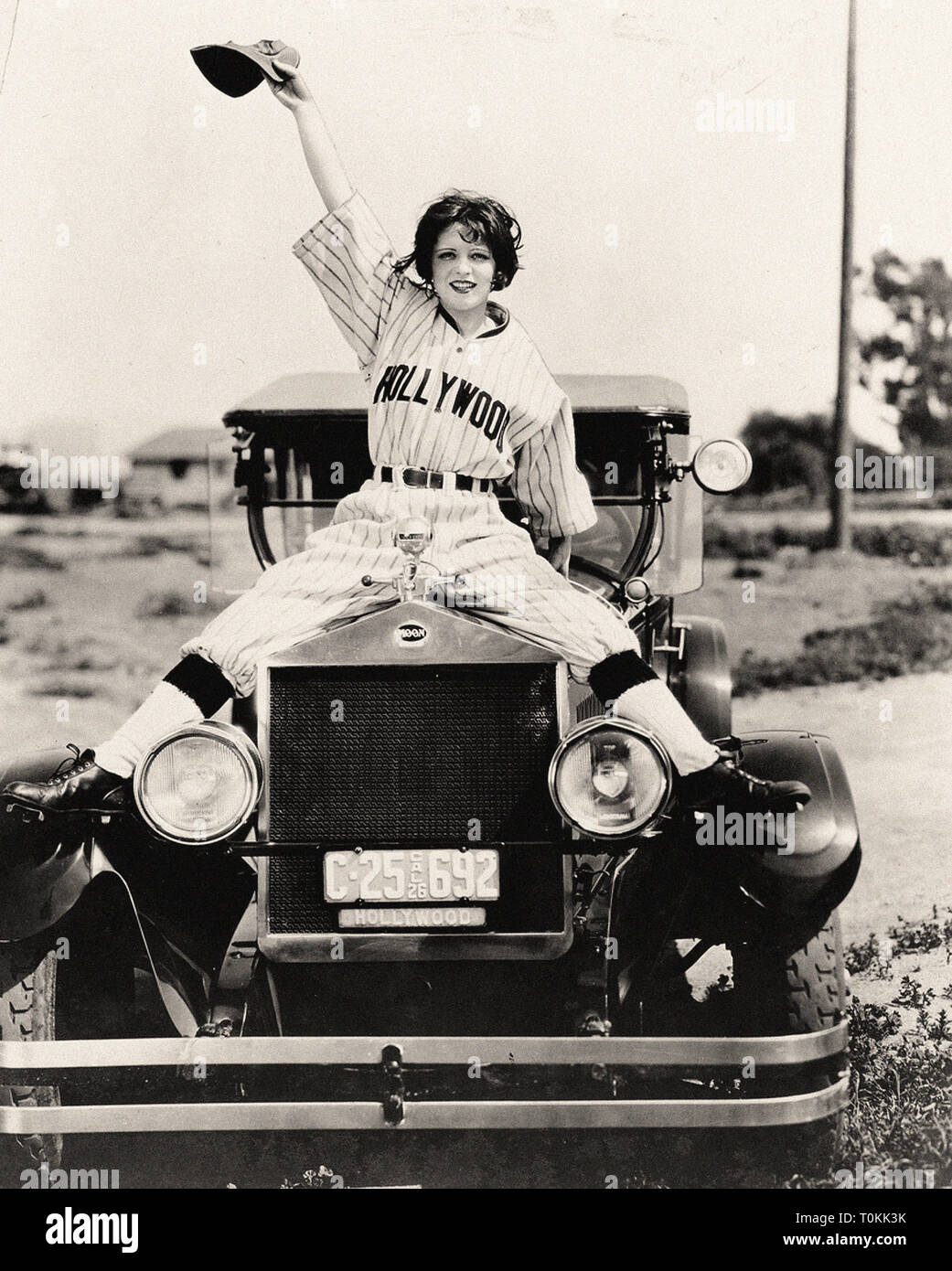 Clara bow portrait hi-res stock photography and images - Alamy