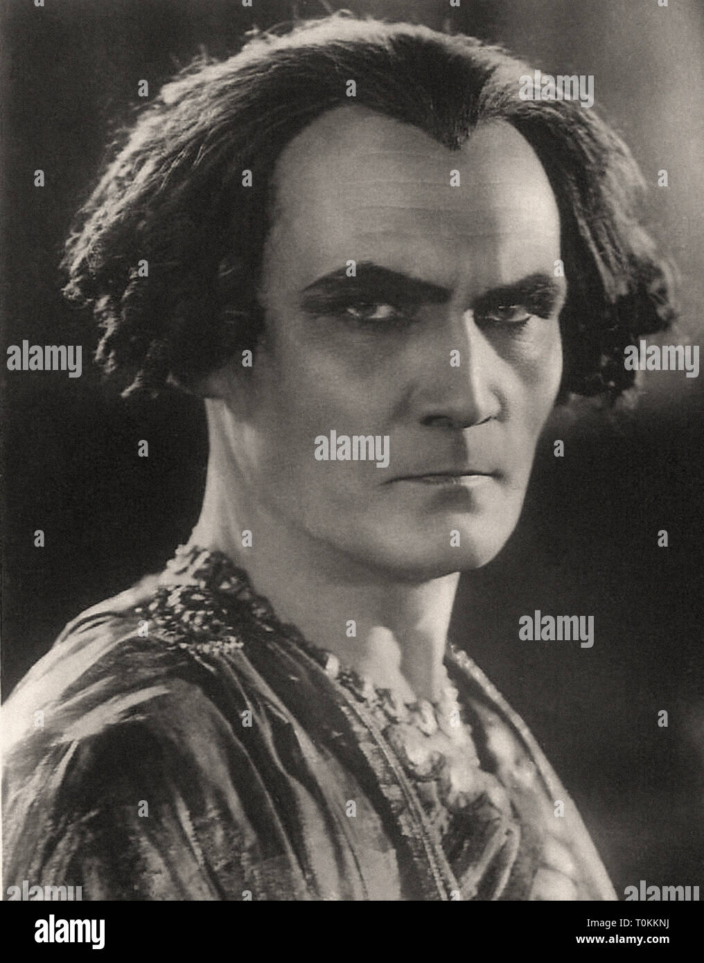 Portrait of Bernhard Goetzke in Gli Ultimi Giorni DI Pompei (1926 ...