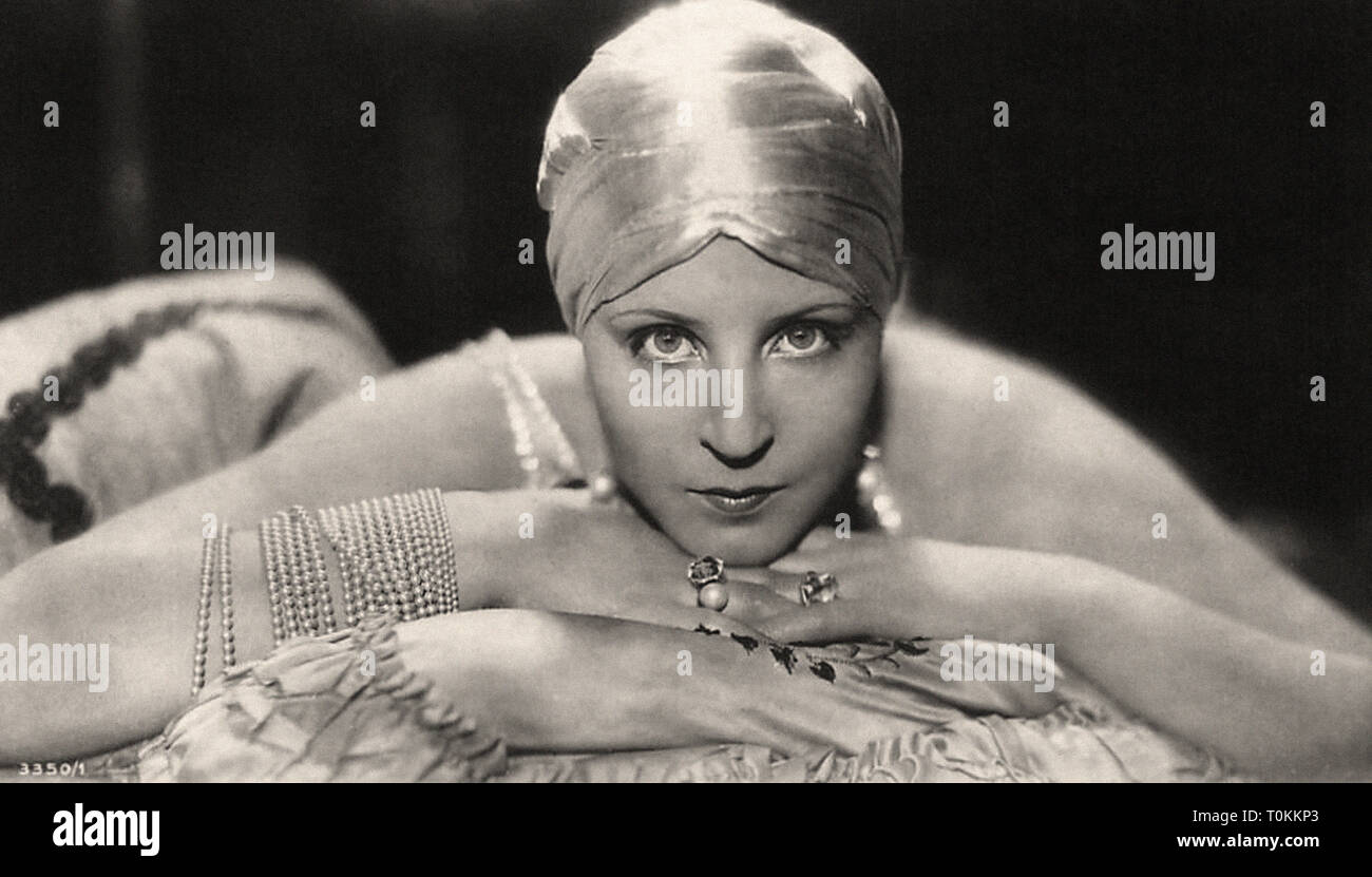 Brigitte helm brigitte helm brigitte hi-res stock photography and ...