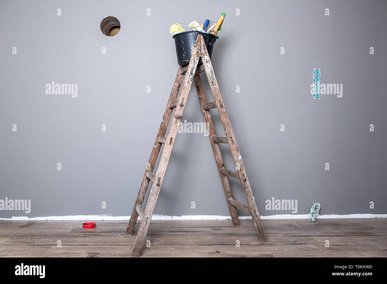 Drywall tools hi-res stock photography and images - Alamy
