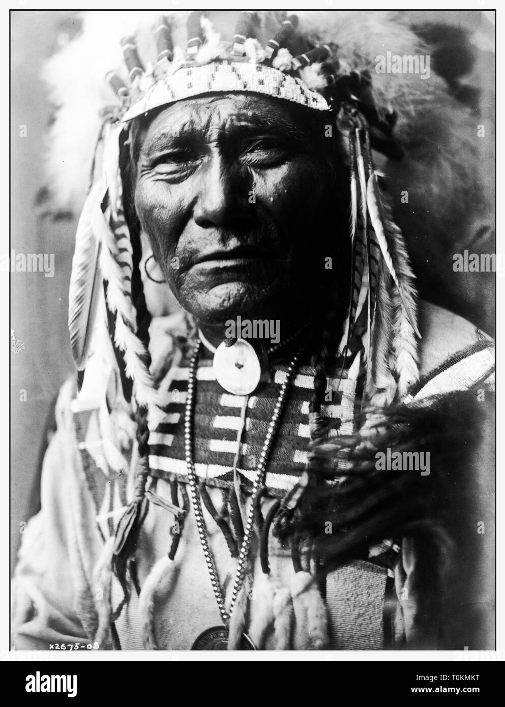 Native american ghost Black and White Stock Photos & Images - Alamy