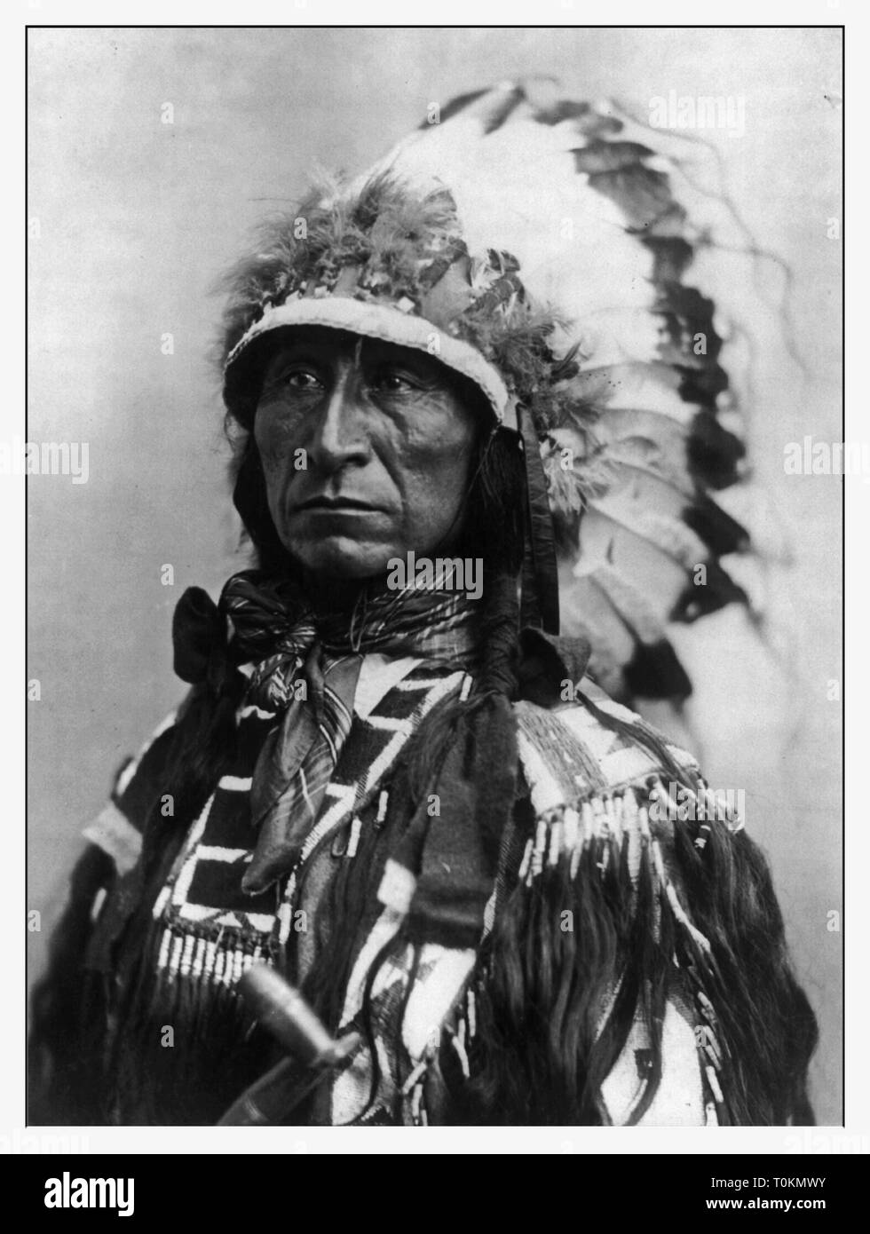 Lone Bear -1899 Credit: Hollywood Photo Archive / MediaPunch Stock ...
