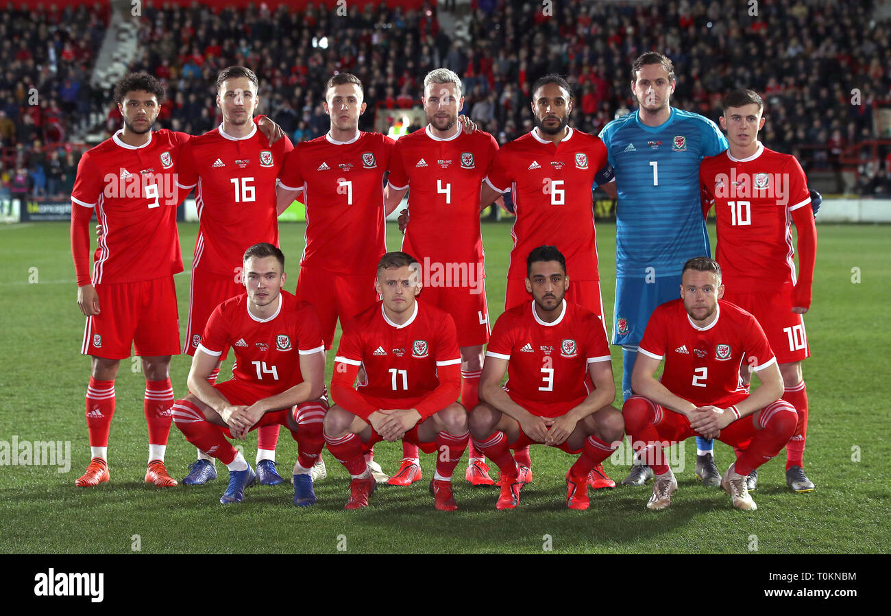 Chris gunter and neil taylor hi-res stock photography and images - Alamy