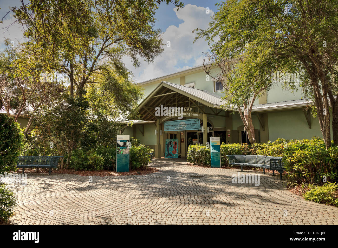 Environmental learning hi-res stock photography and images - Alamy