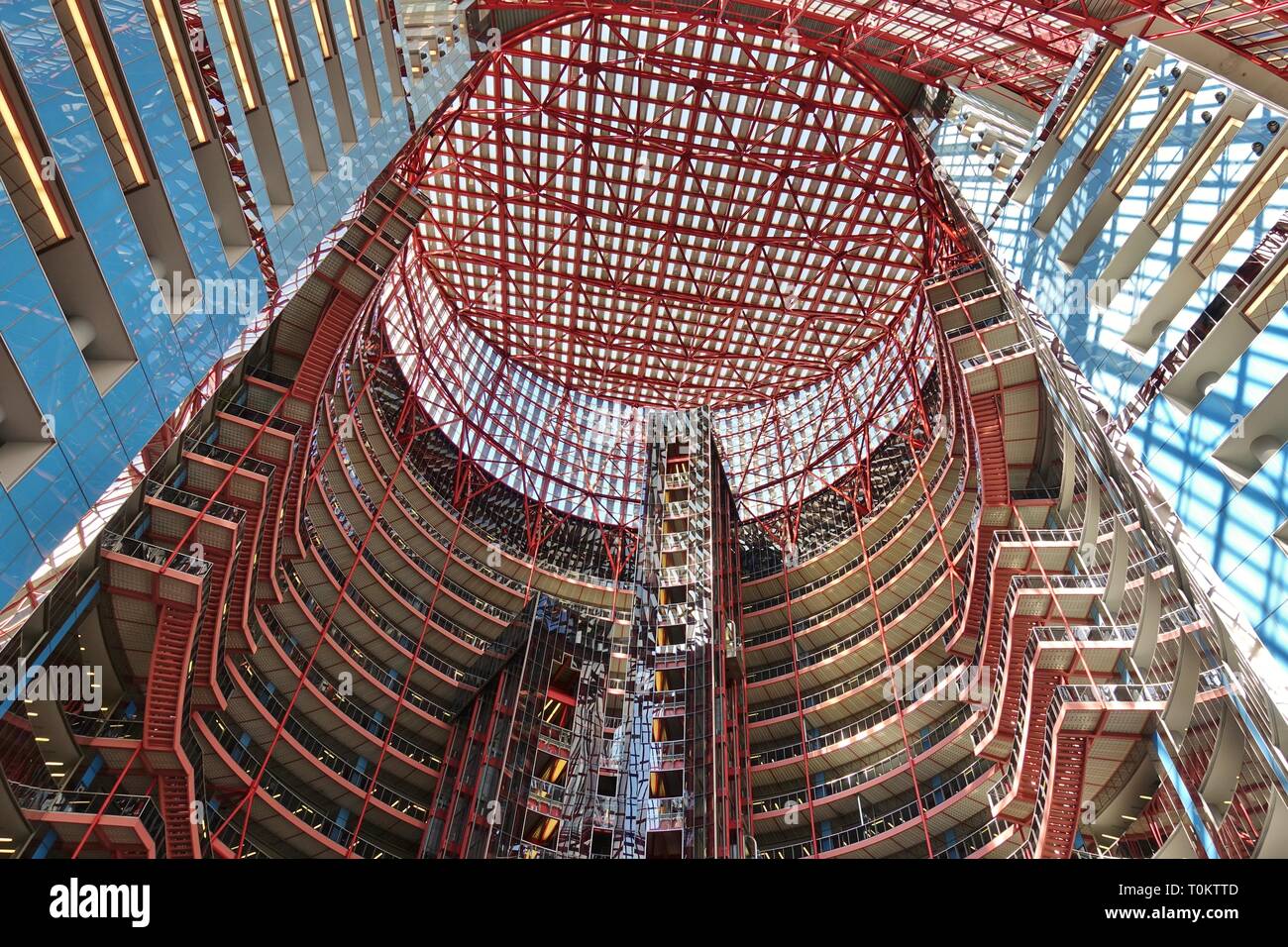 CHICAGO, IL -15 FEB 2019- Interior view of the landmark James R ...