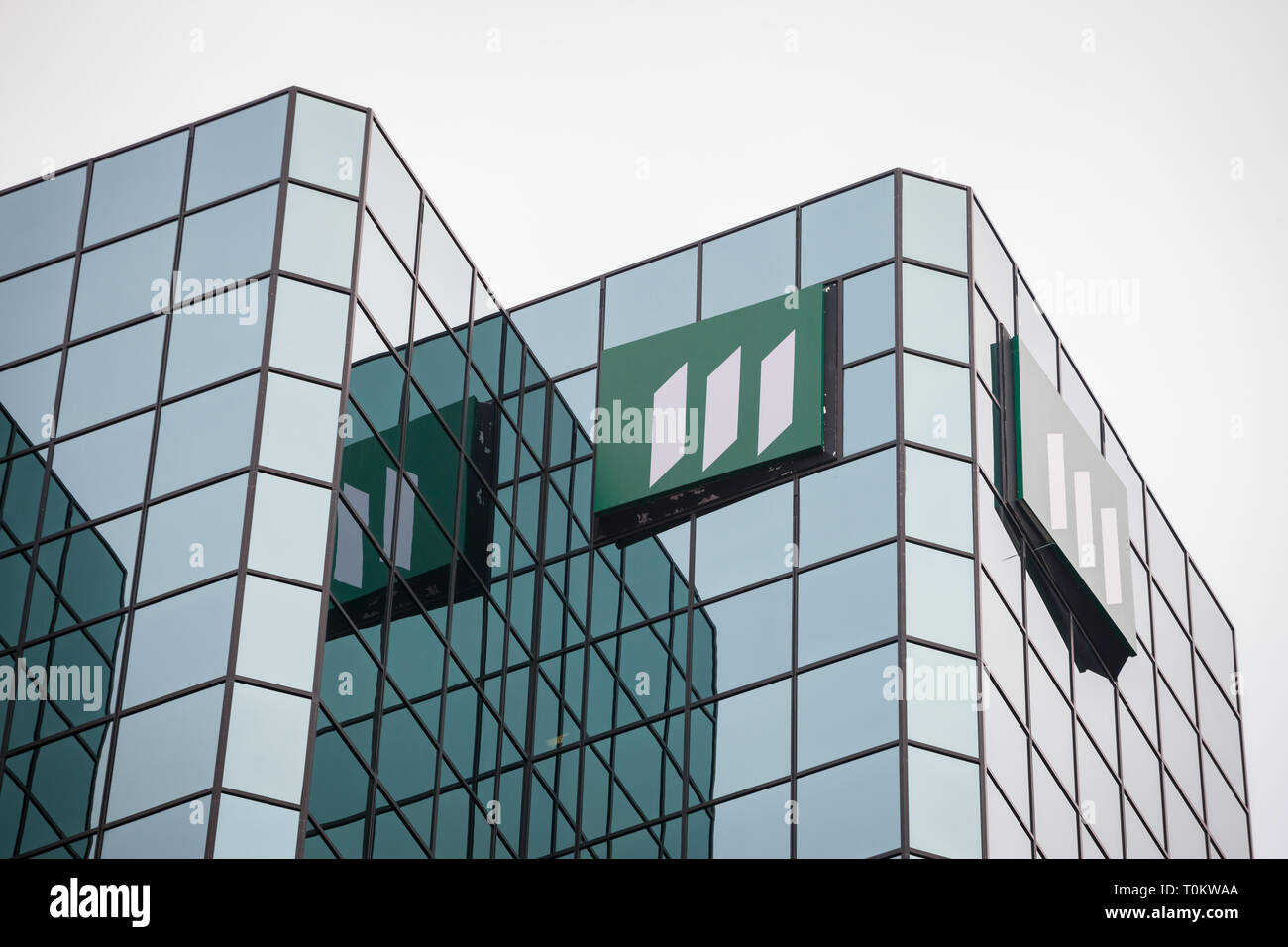 Manulife canada logo hi-res stock photography and images - Alamy