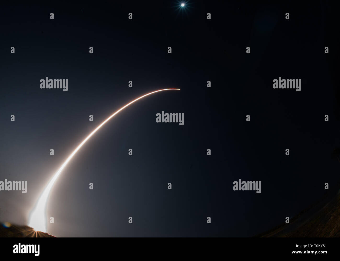 Wgs 10 launch hi-res stock photography and images - Alamy