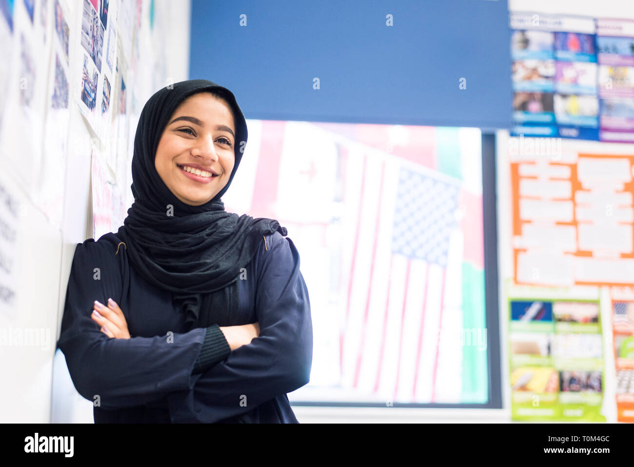 Muslim female students hi-res stock photography and images - Alamy