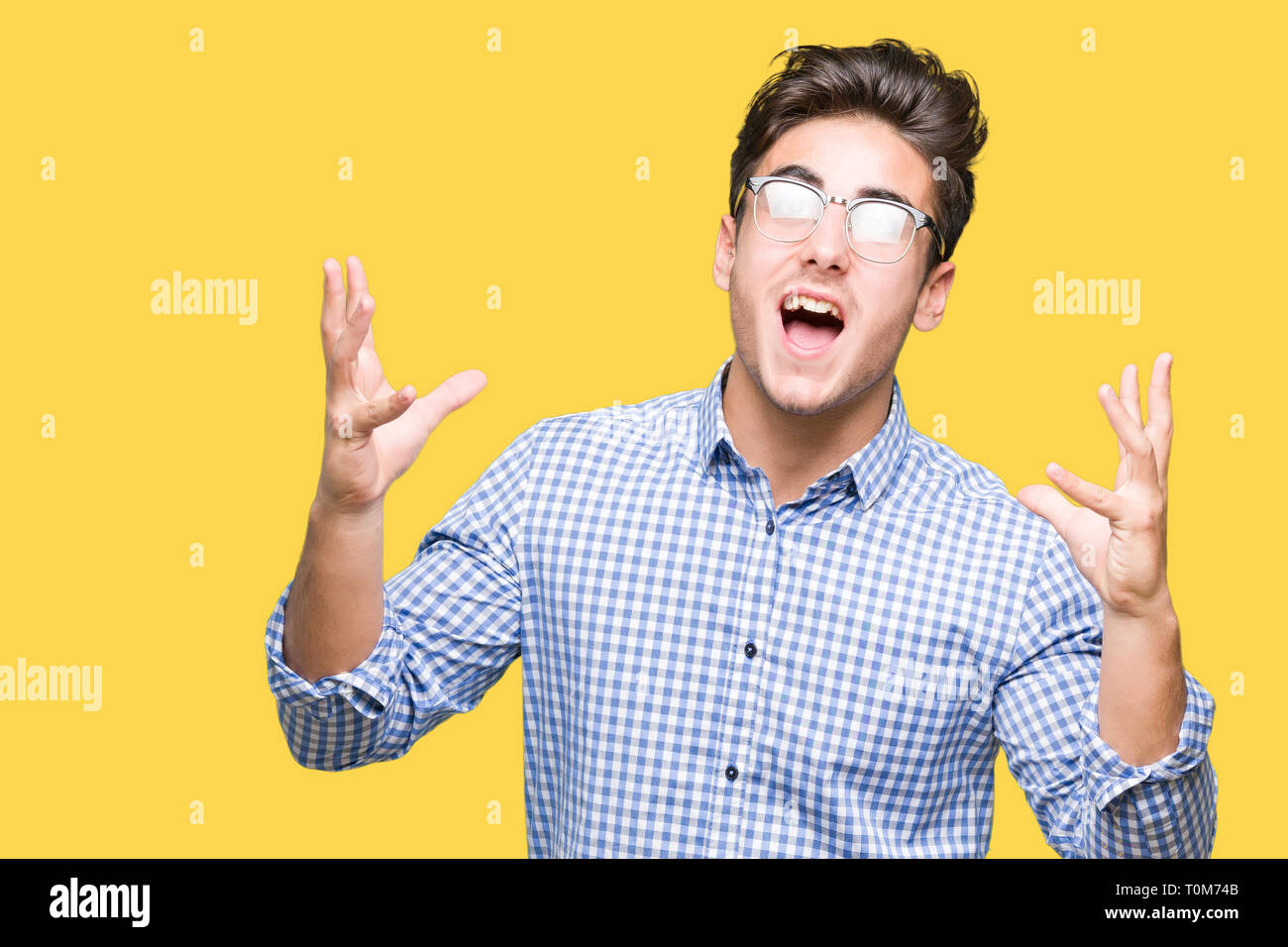 Muscled arms hi-res stock photography and images - Alamy