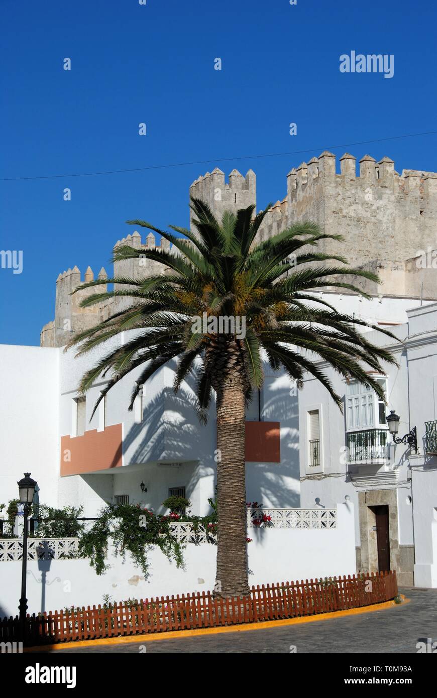 Tarifa spain castle hi-res stock photography and images - Alamy