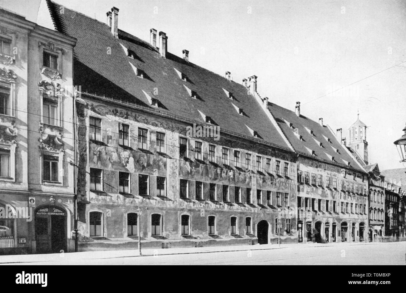 Exterior view house after Black and White Stock Photos & Images - Alamy