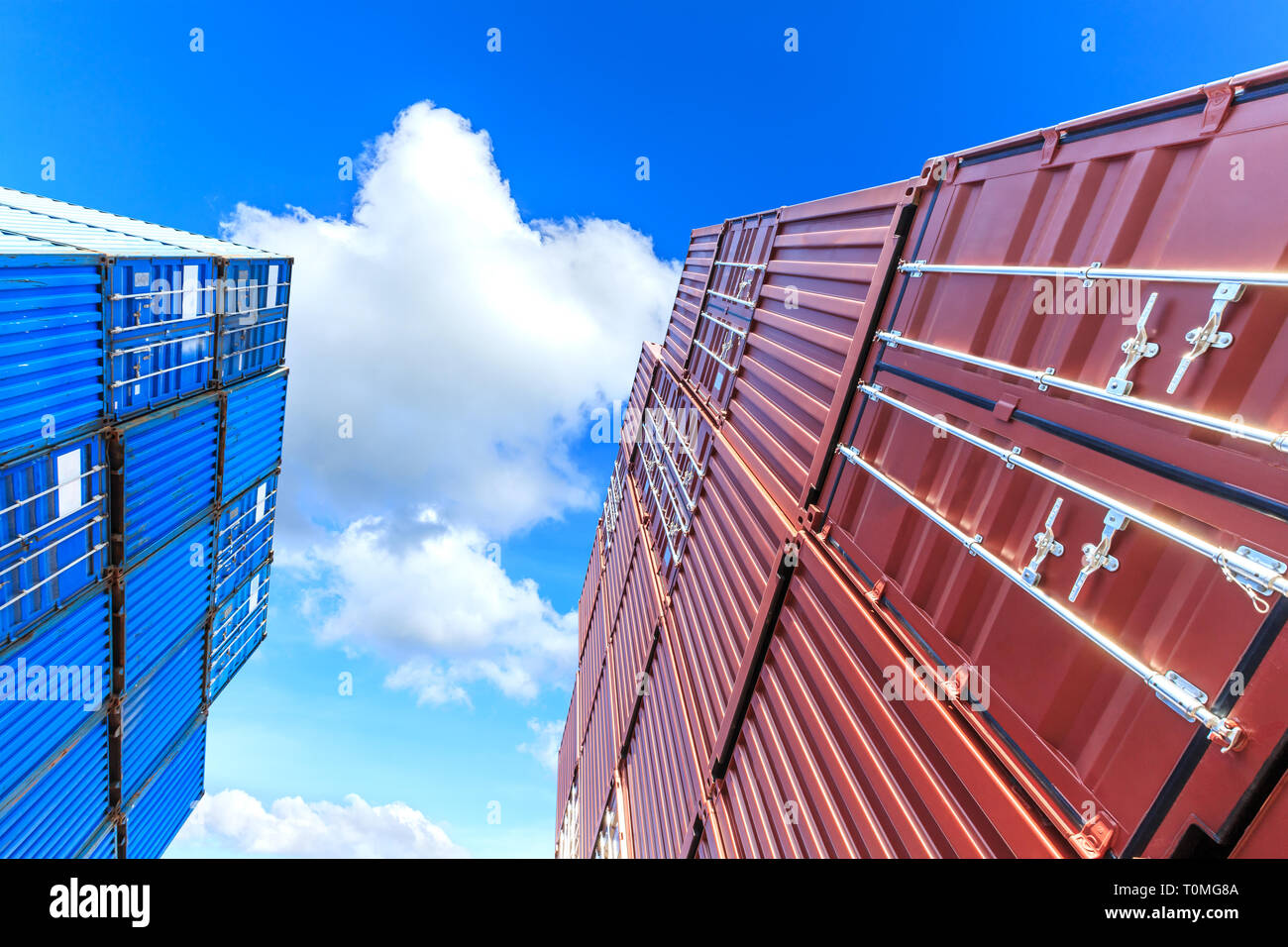 Container yard angle hi-res stock photography and images - Alamy