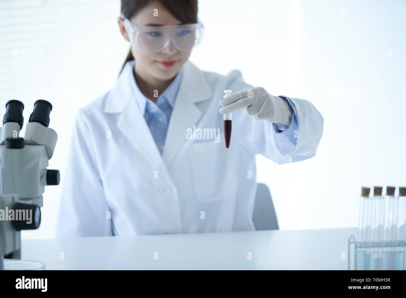 Young scientist lab japan hi-res stock photography and images - Alamy
