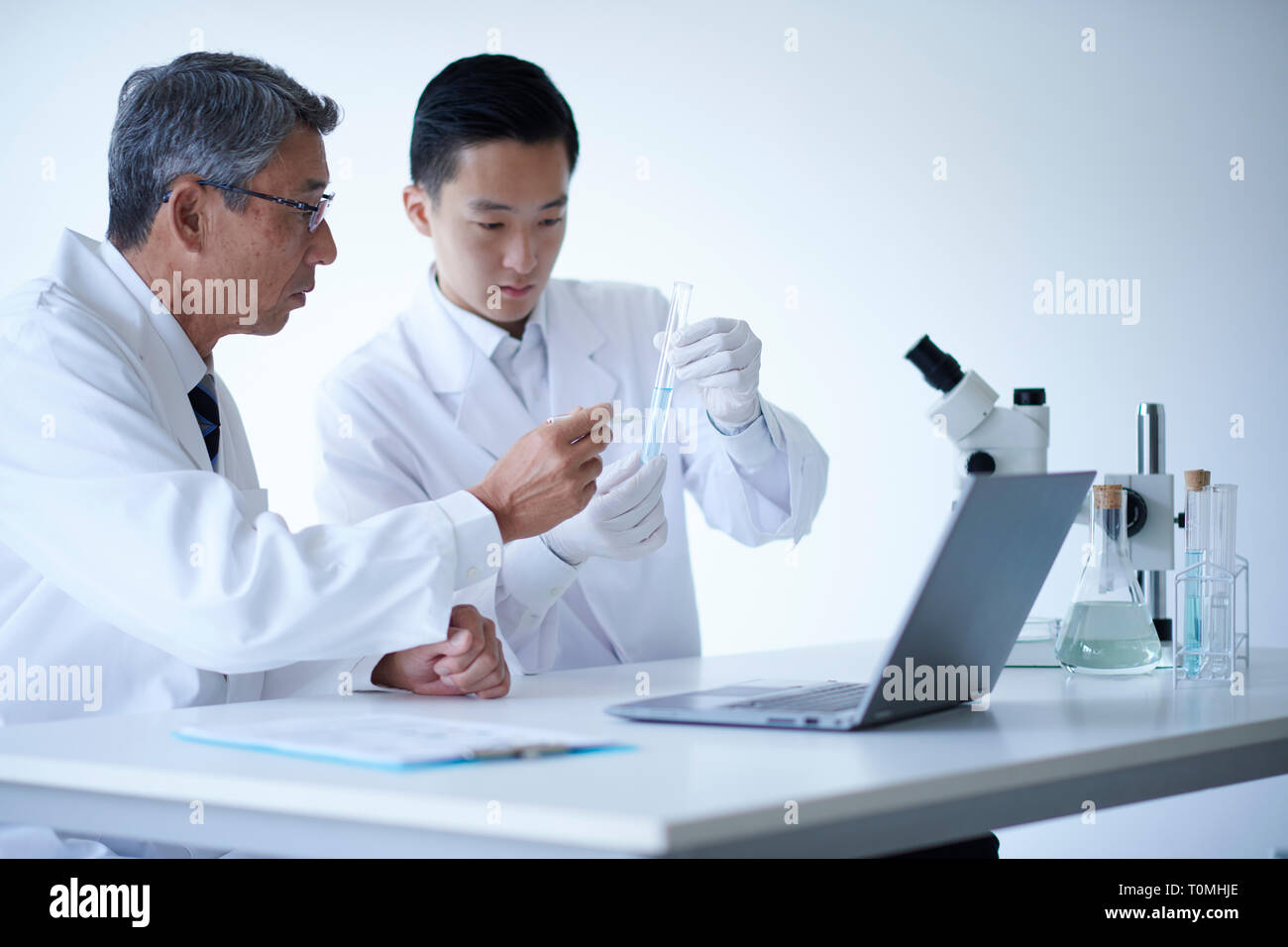 Japanese researchers in the lab Stock Photo - Alamy
