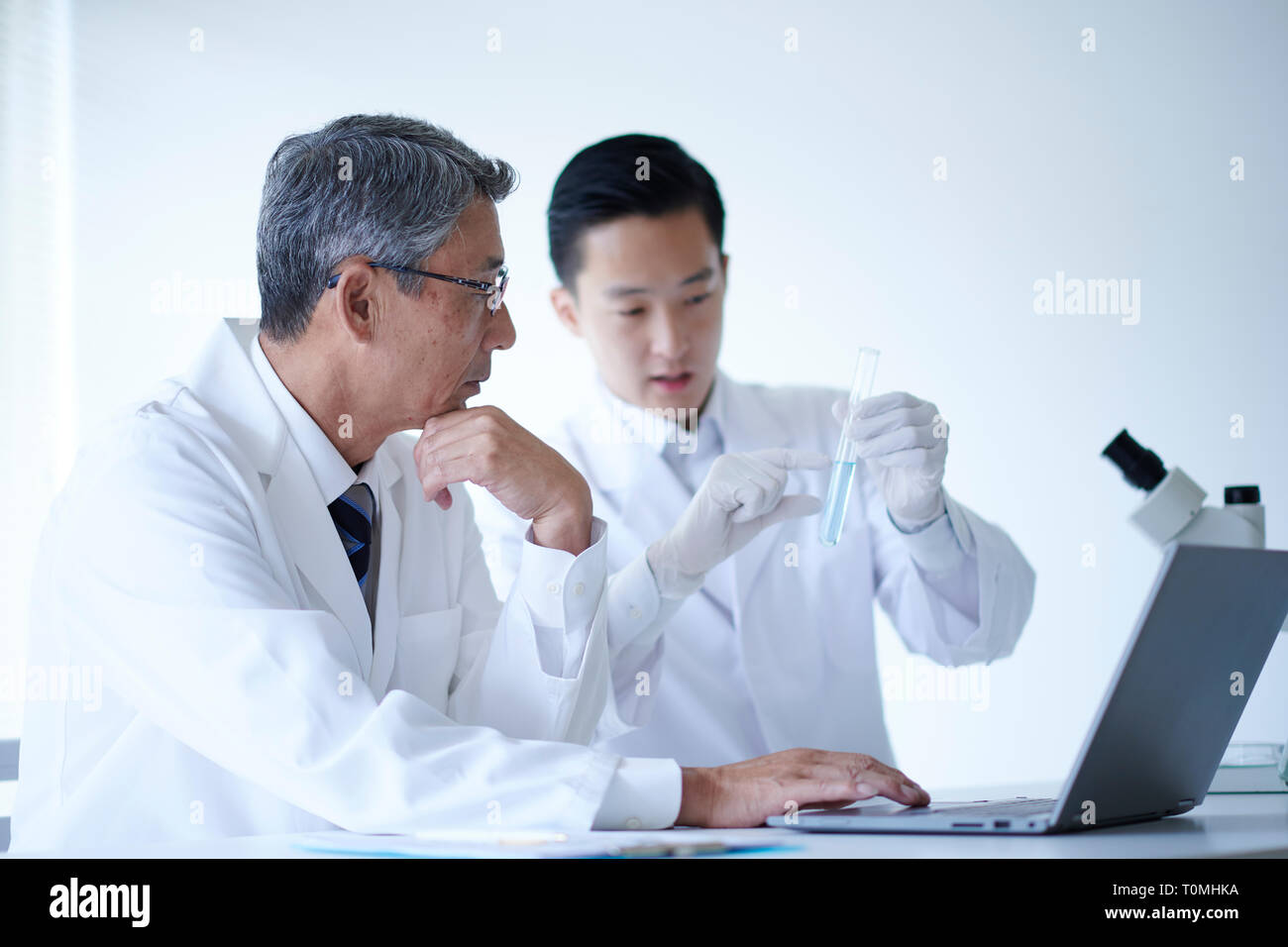 Japanese researchers in the lab Stock Photo - Alamy