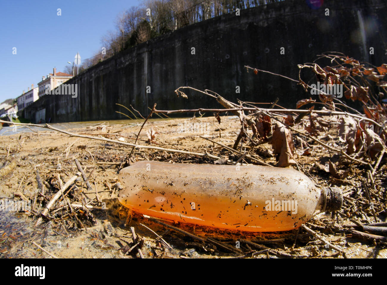 Environment: Pollution of the Saone river, Lyon, France Stock Photo - Alamy