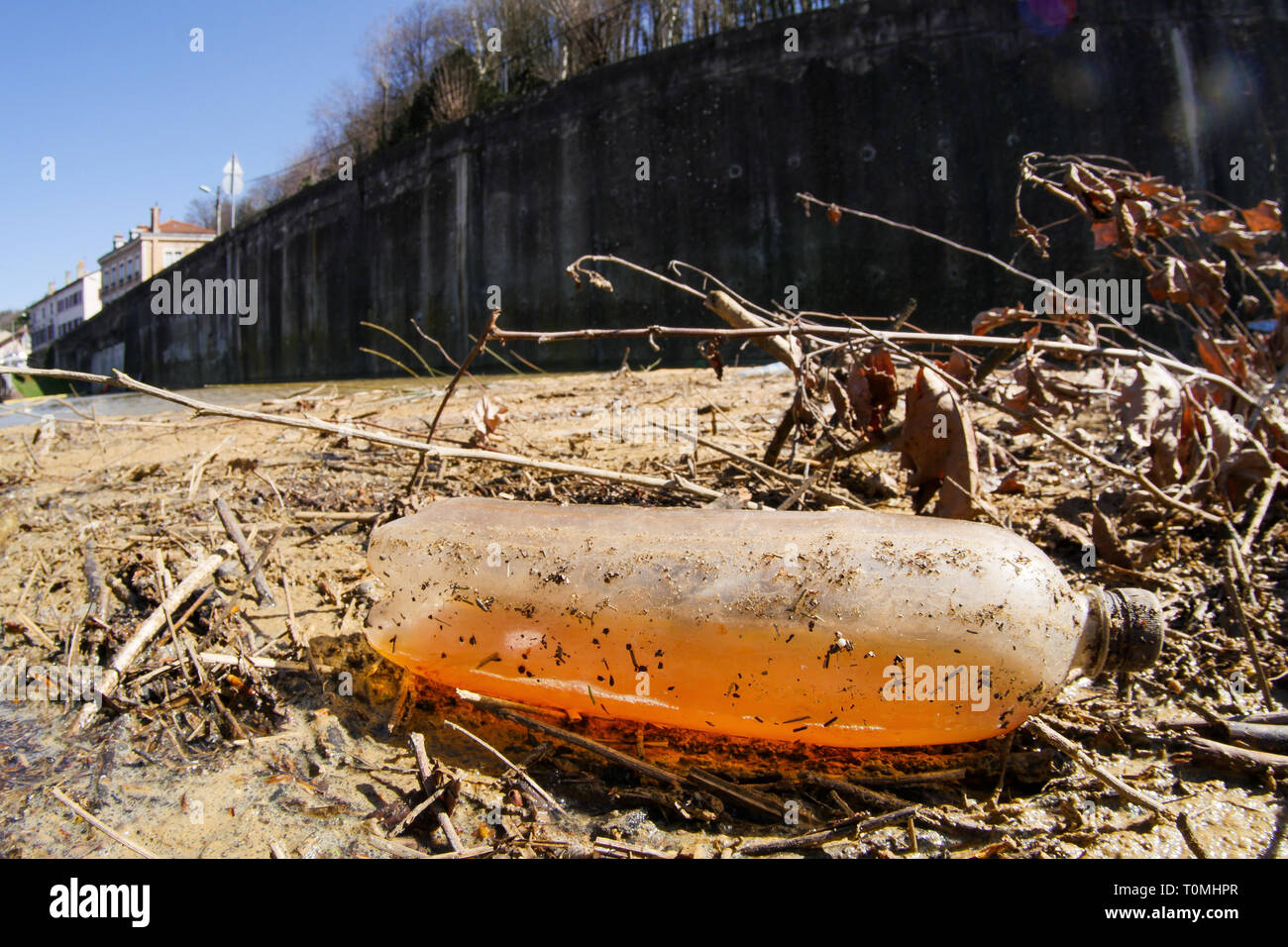 Environment: Pollution of the Saone river, Lyon, France Stock Photo - Alamy