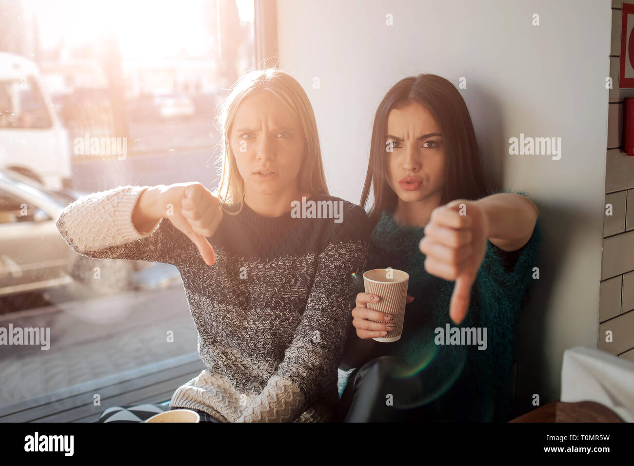 Disagree and friends hi-res stock photography and images - Alamy