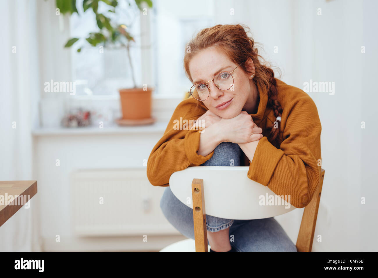 Introvert hi-res stock photography and images - Alamy