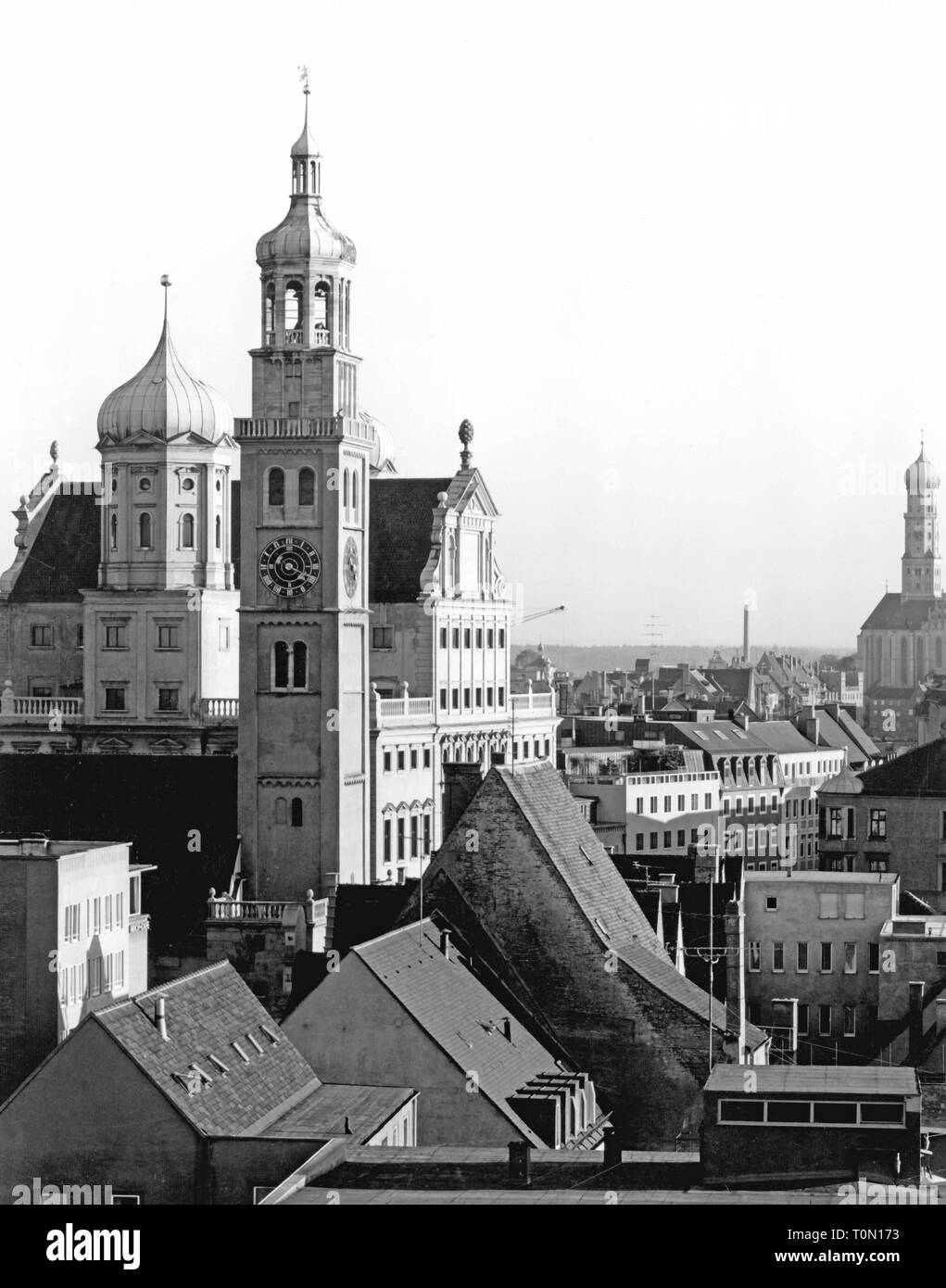 Augsburg germany rooftop town view hi-res stock photography and images ...
