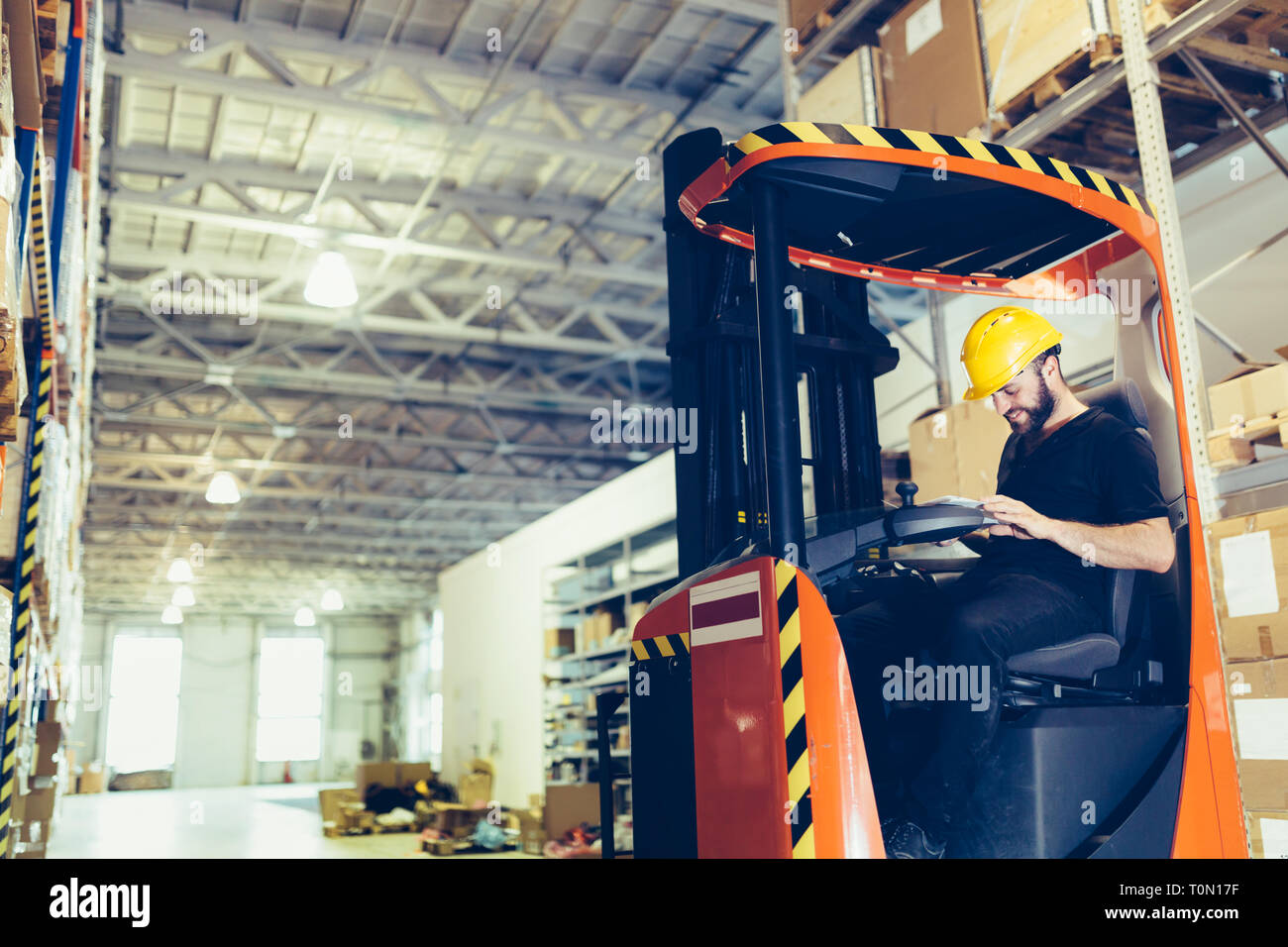 Logistics and transport hi-res stock photography and images - Alamy