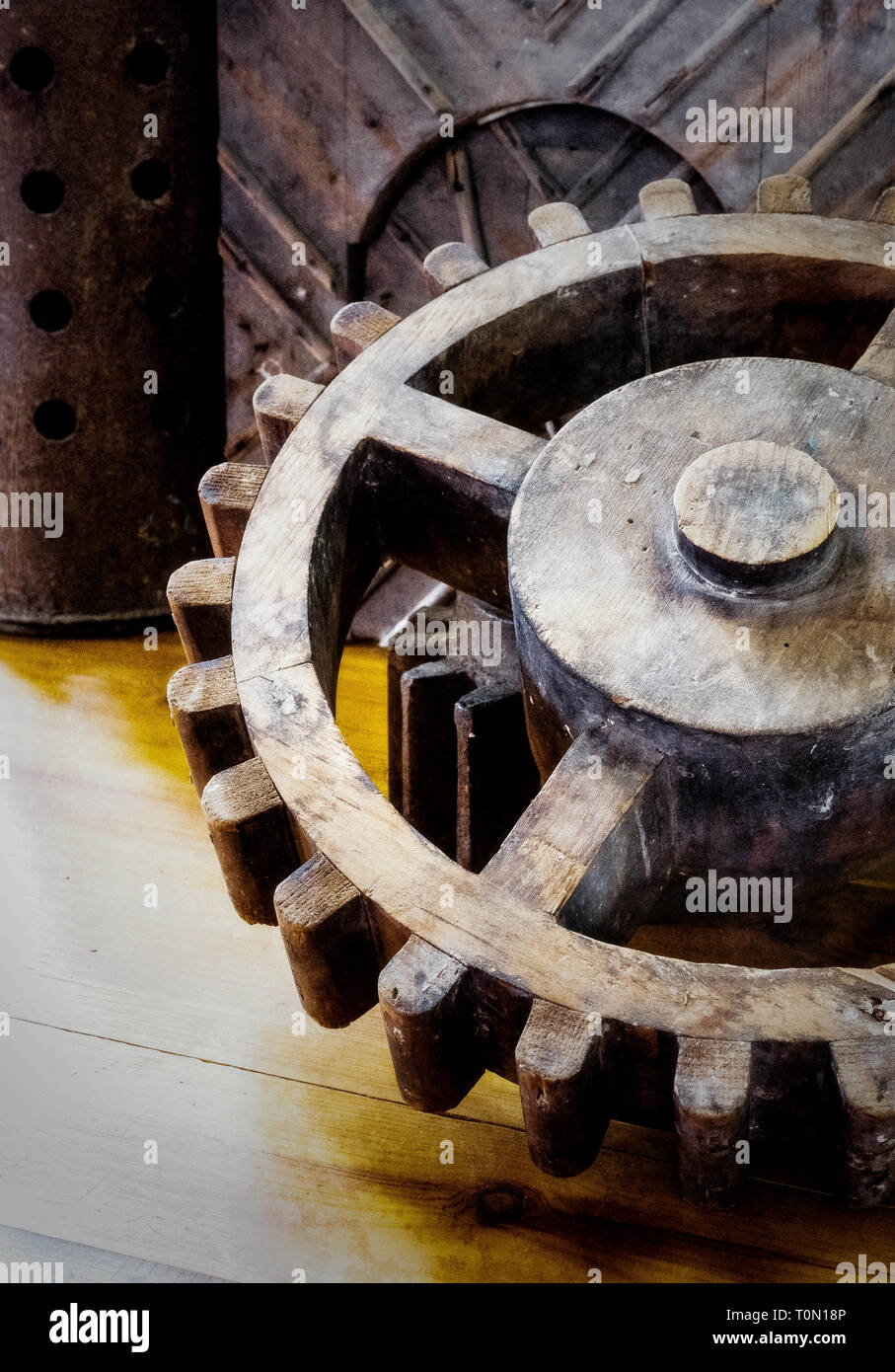 Wooden cog hi-res stock photography and images - Alamy
