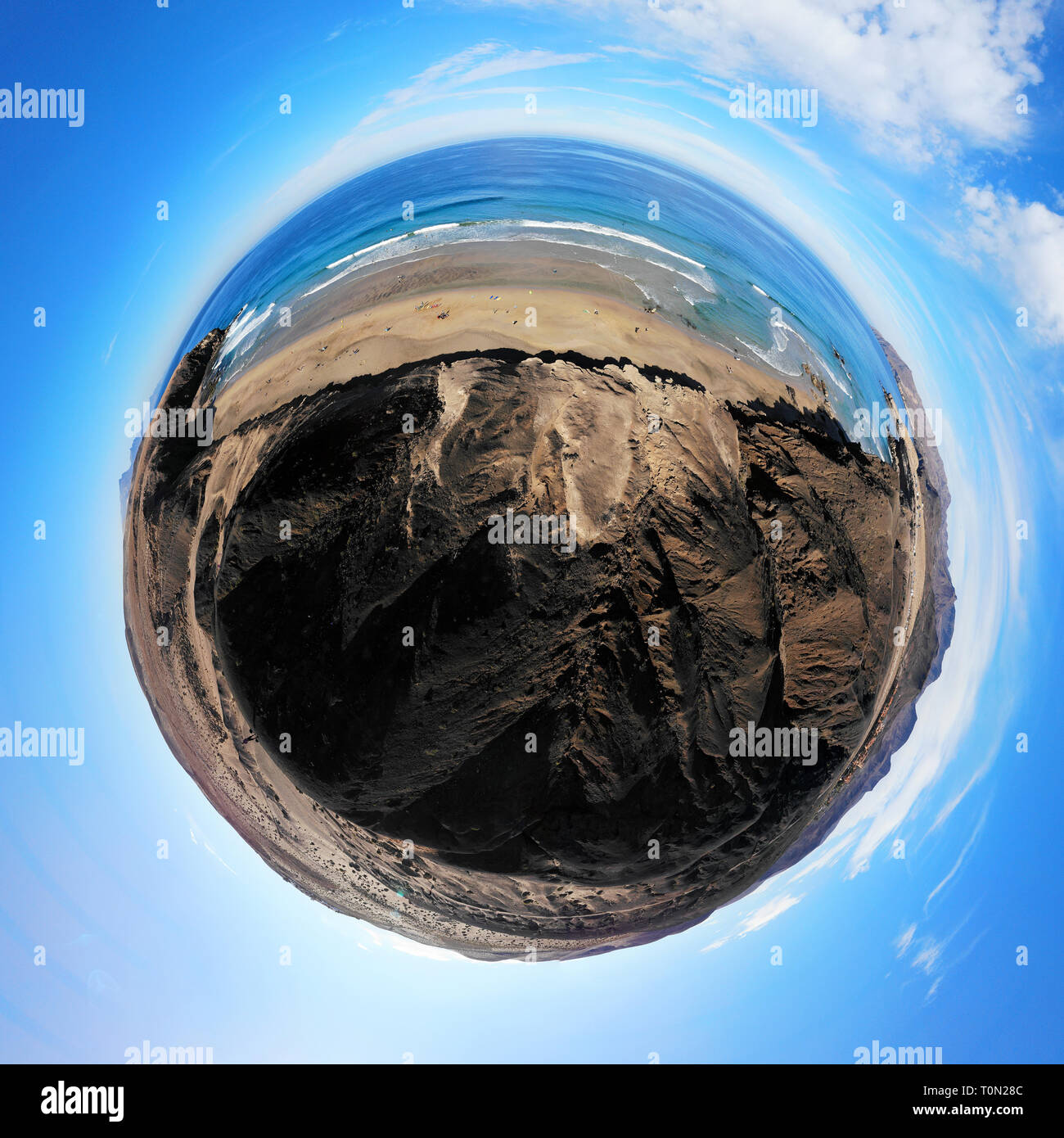 full circle-Panorama: Luftbild: Duenenlandschaft, Atlantischer Ozean ...