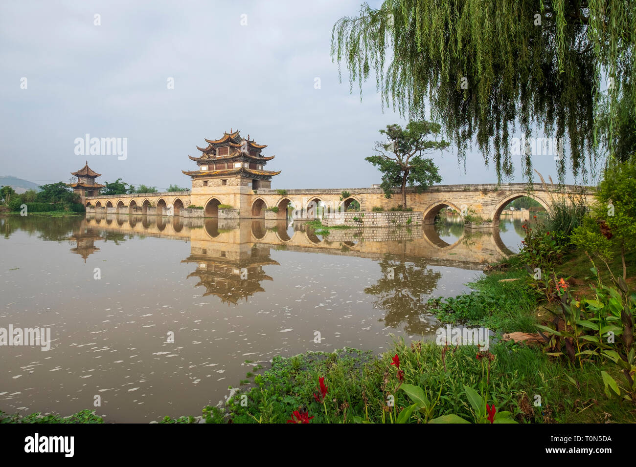 China, Yunnan, Jianshui, Twin Dragon Bridge Stock Photo - Alamy