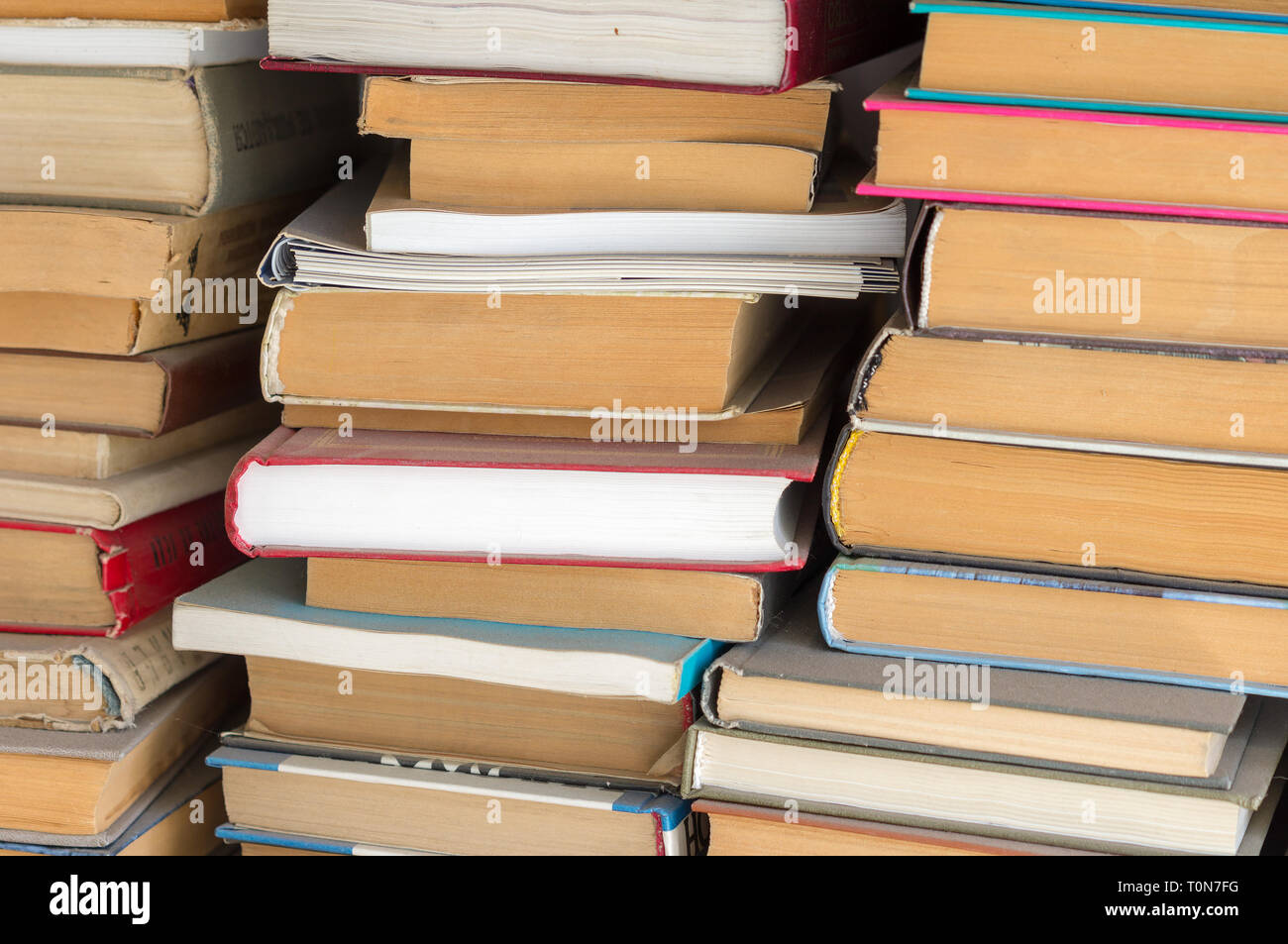 Old books on the shelf hi-res stock photography and images - Alamy