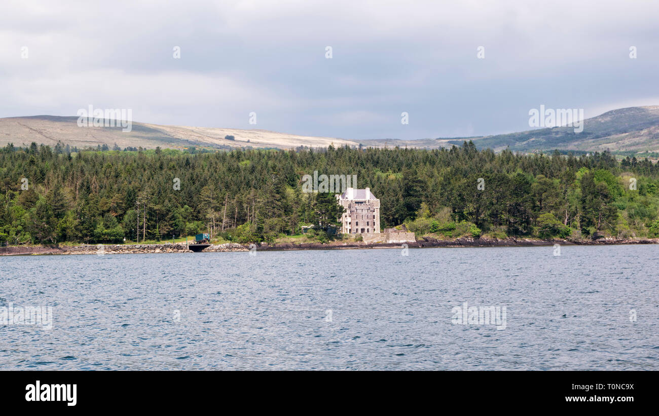 Kenmare bay hi-res stock photography and images - Alamy