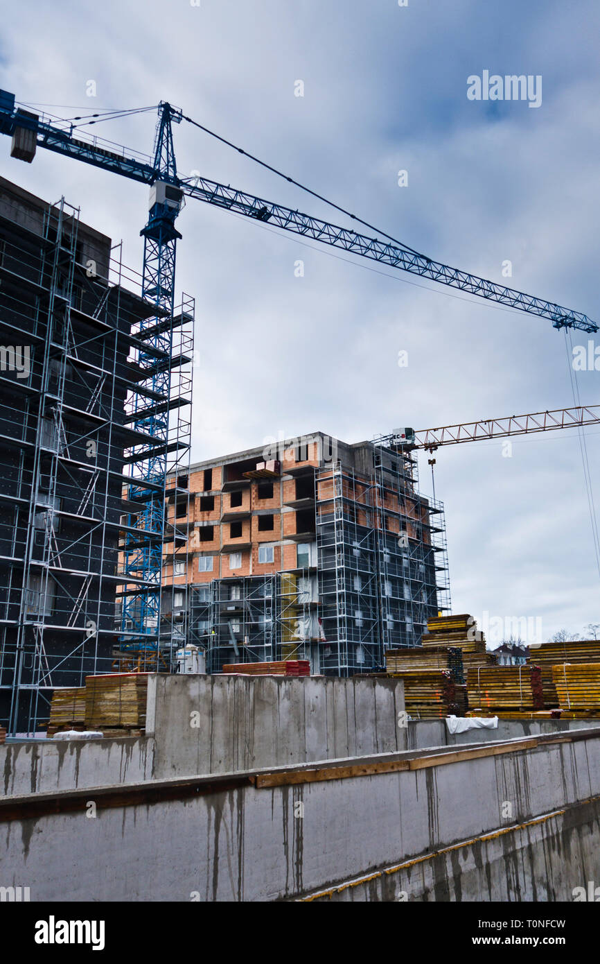 multi-story residential building in construction Stock Photo - Alamy