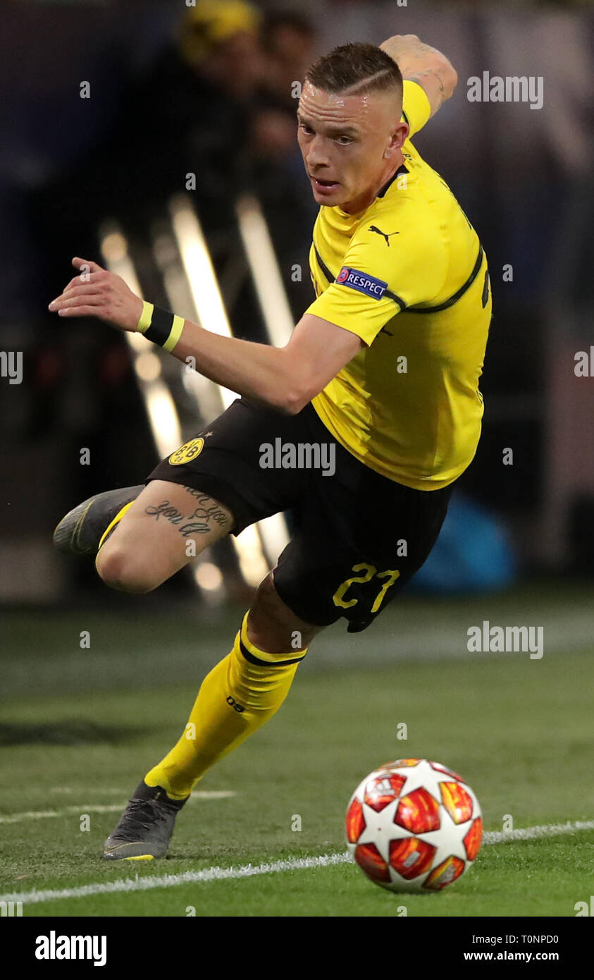 Borussia Dortmund's Marius Wolf Stock Photo - Alamy