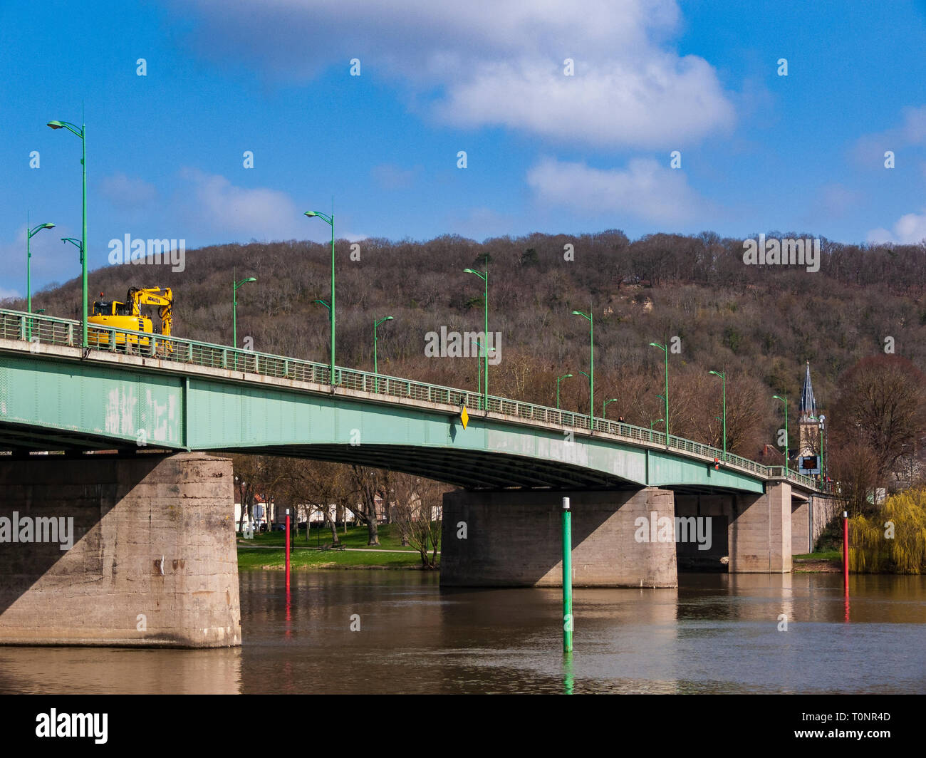 Pont Clemenceau (Clemenceau Bridge), Vernon, France Stock Photo - Alamy