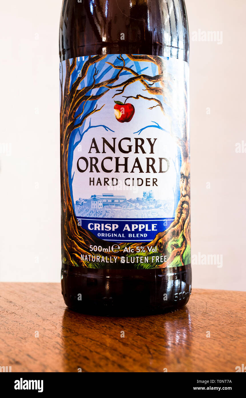 Angry orchard hi-res stock photography and images - Alamy