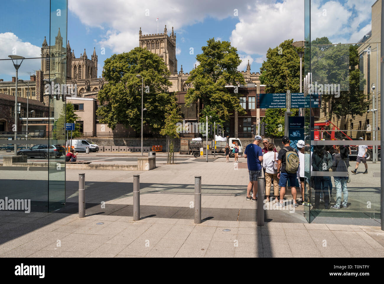 Bristol background hi-res stock photography and images - Alamy